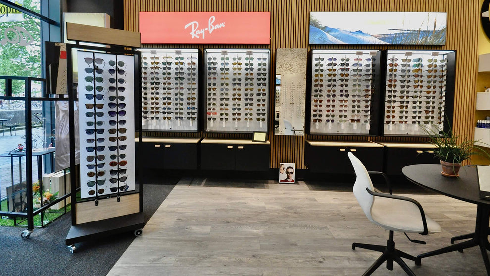 Basalt Display | Secure Sunglasses Floor Stand for Retail Stores
